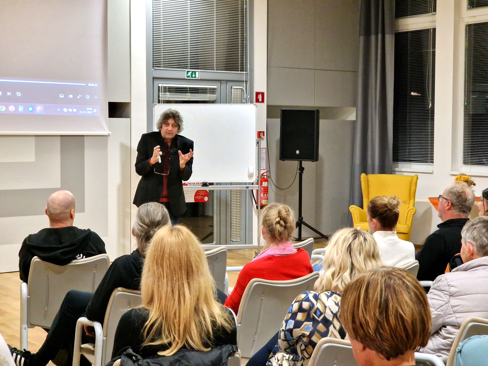 12. Creatusov večer: O umetnosti javnega nastopanja | Občina Brezovica | MojaObčina.si