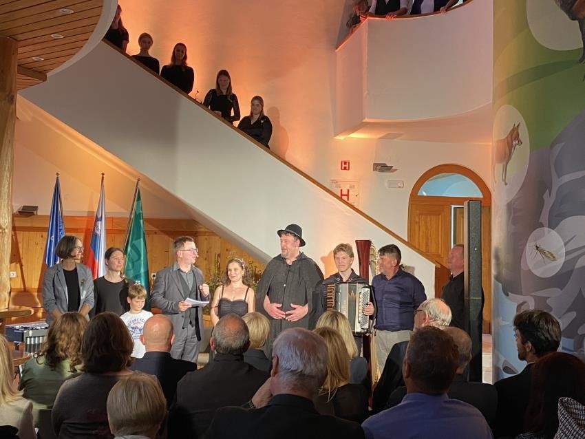 100 LET TNP - SLOVESNOST V TRENTI | Občina Bovec | MojaObčina.si