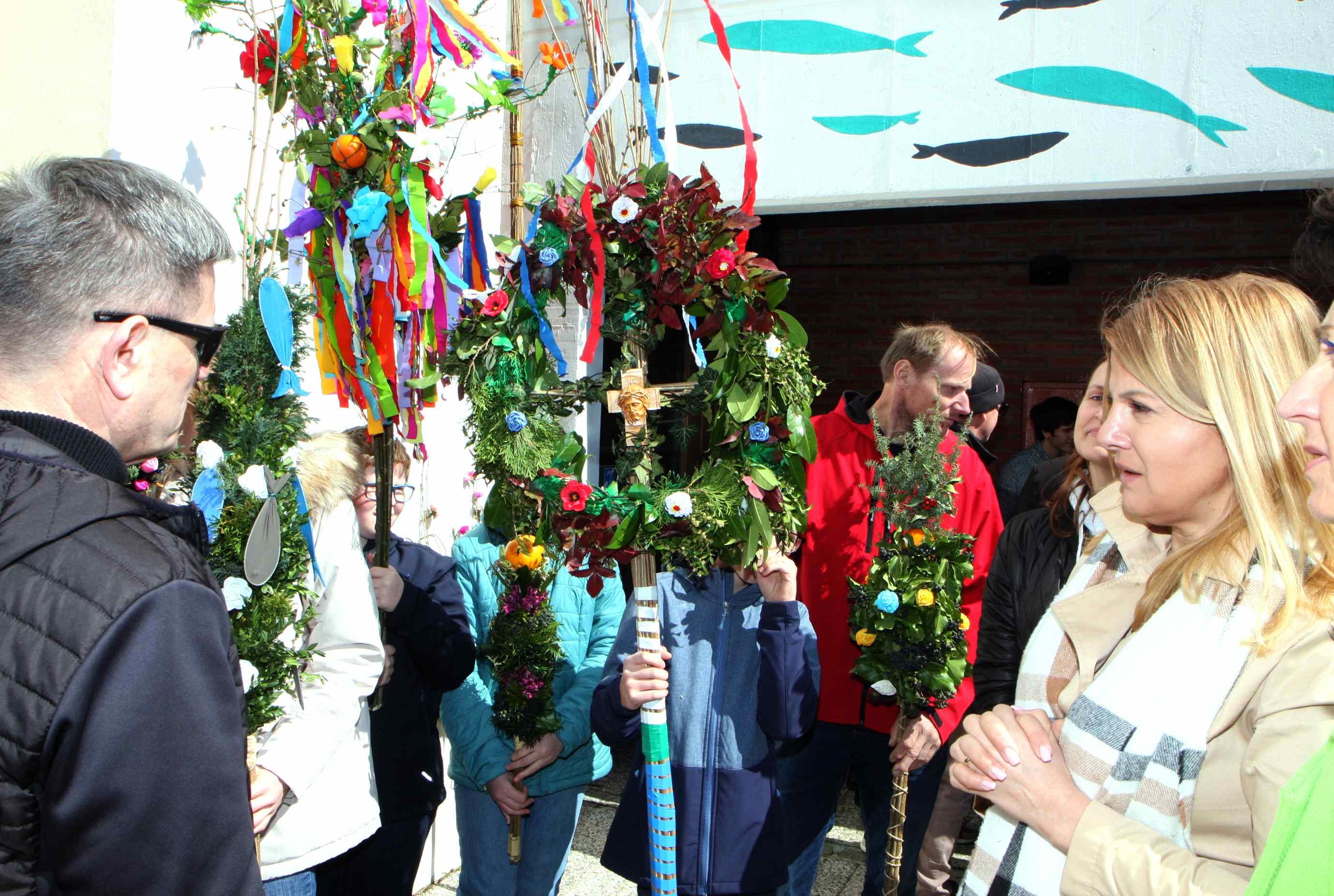 Tekmovali za naj butare | Občina Polzela | MojaObčina.si