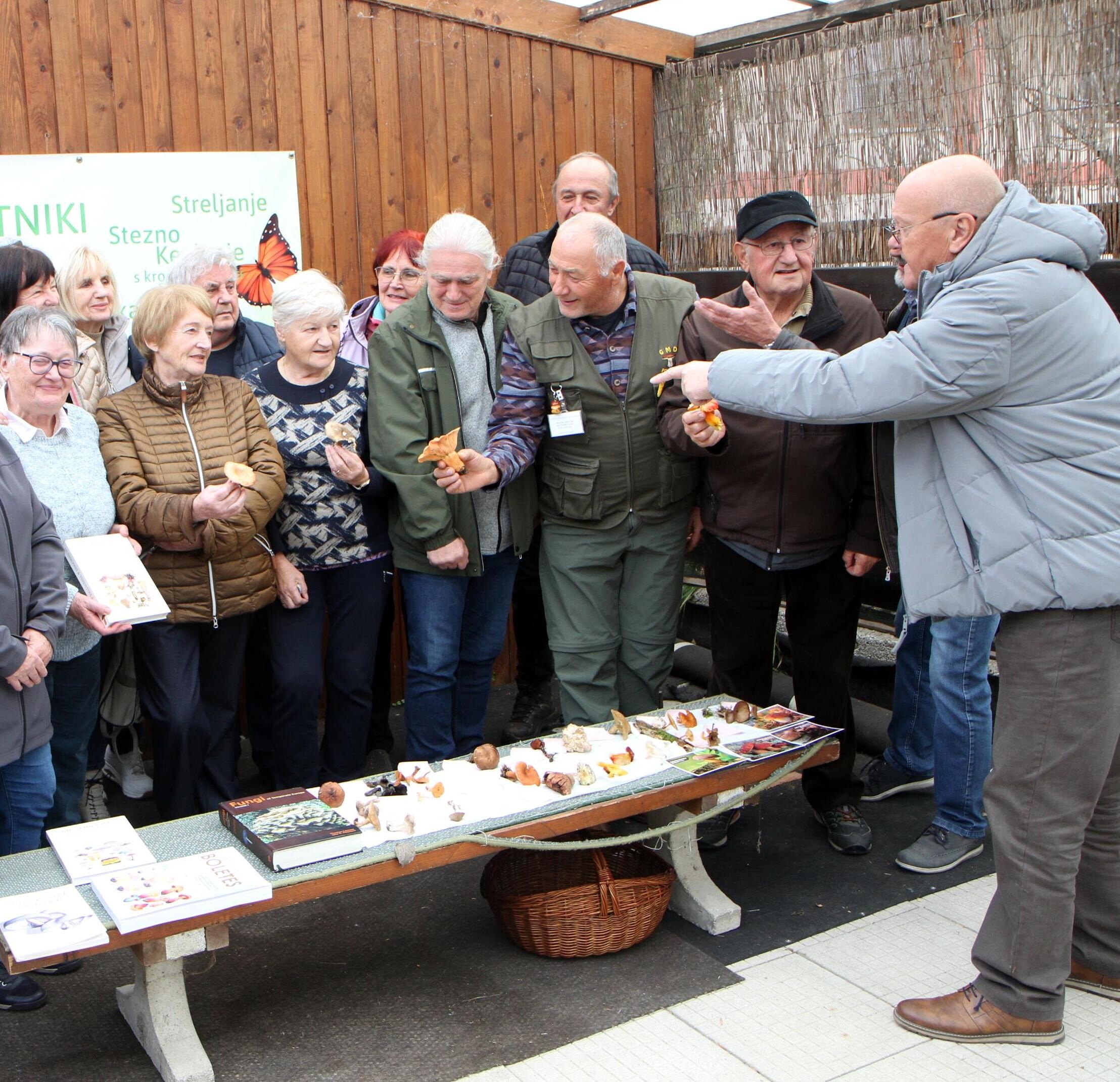 Prijetno gobarsko srečanje z Društvom upokojencev Polzela | Občina Polzela | MojaObčina.si