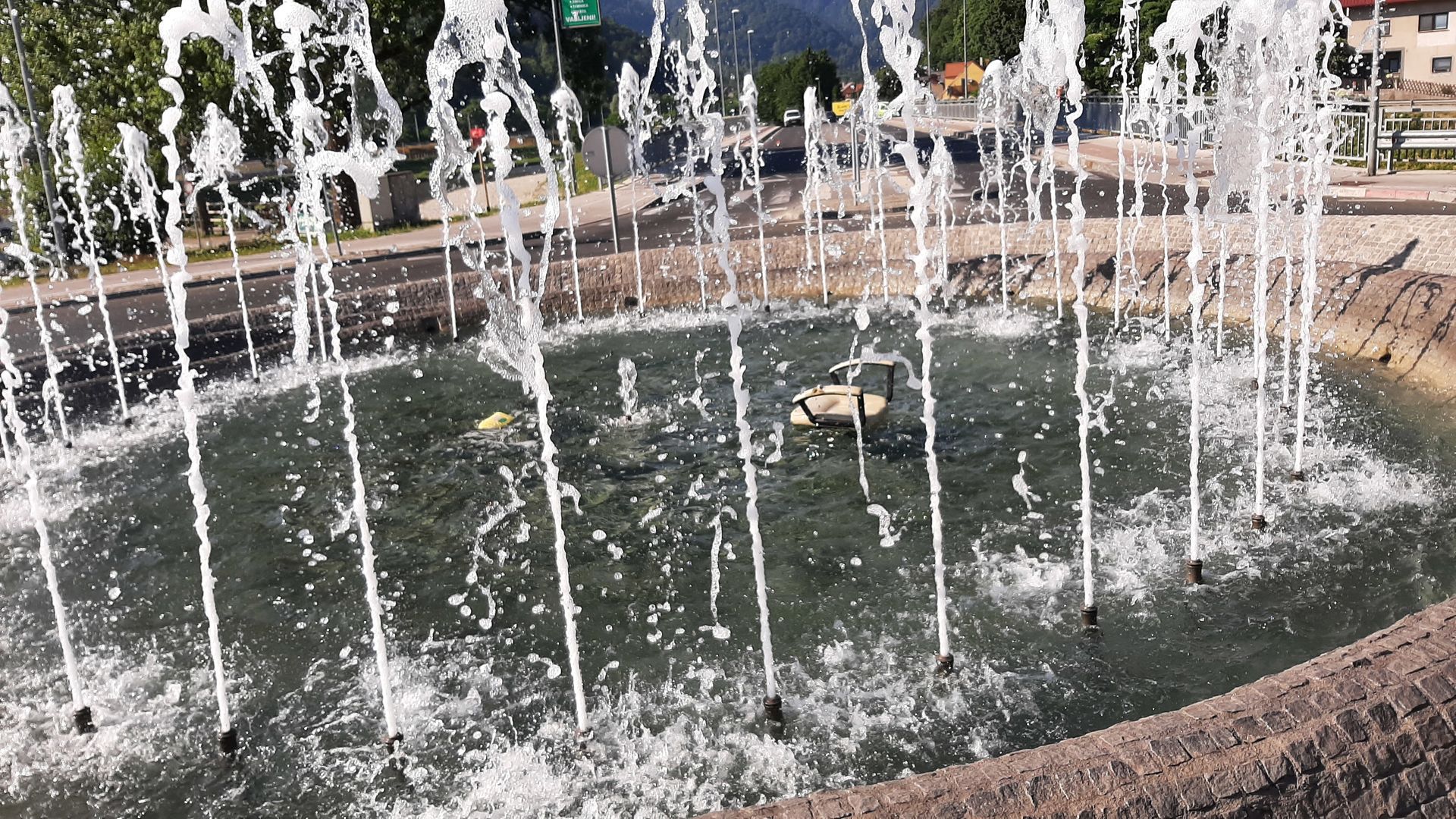 Fontana znova tarča vandalov | Občina Celje | MojaObčina.si