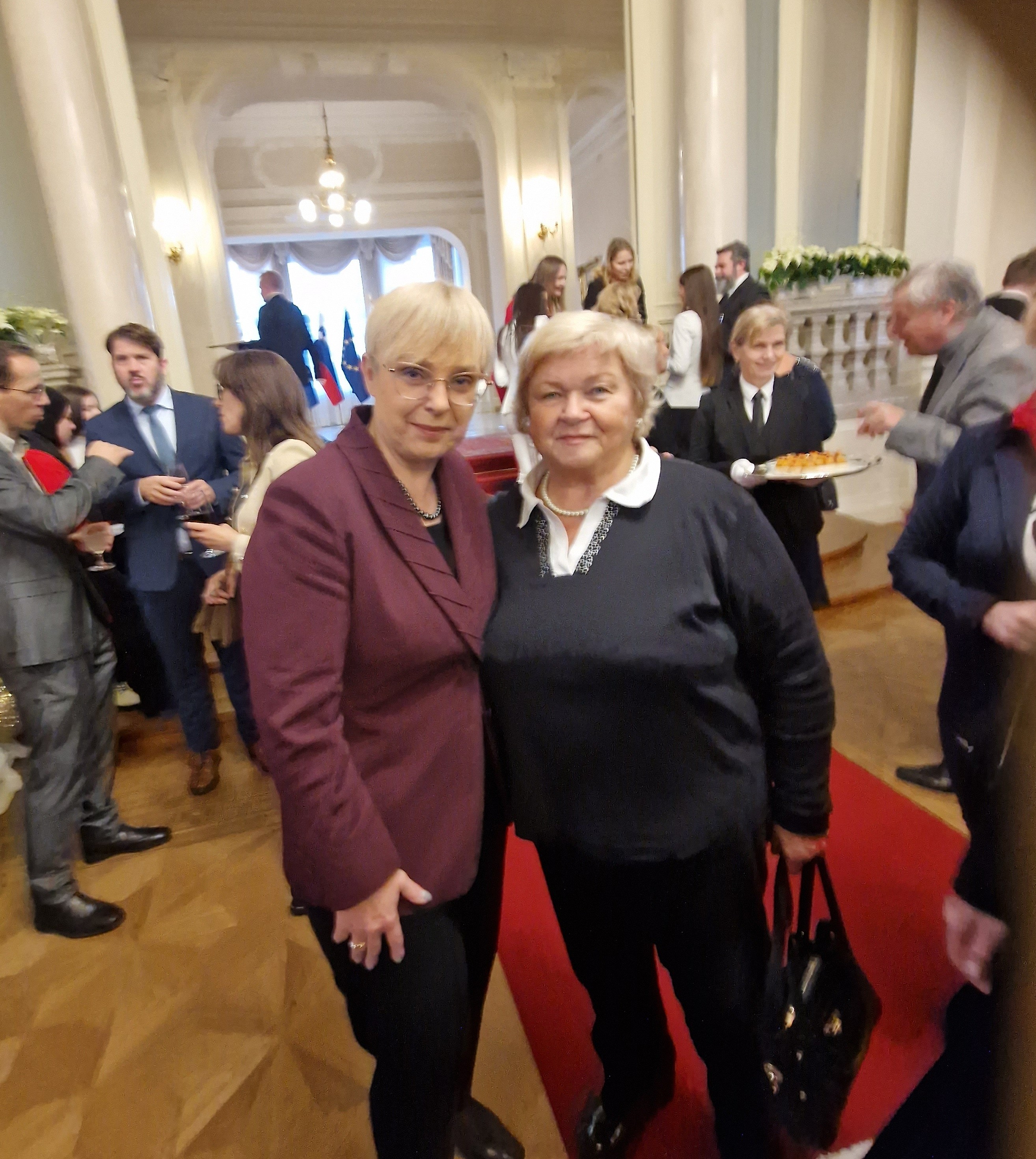 Sprejem pri predsednici Republike Slovenije Nataši Pirc Musar | Občina ...