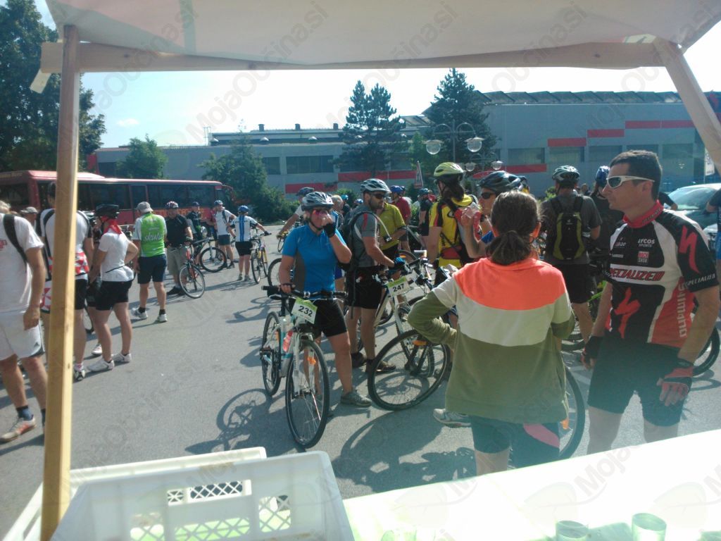 Po Spodnji Savinjski dolini 206 kolesarjev | Občina Vransko | MojaObčina.si