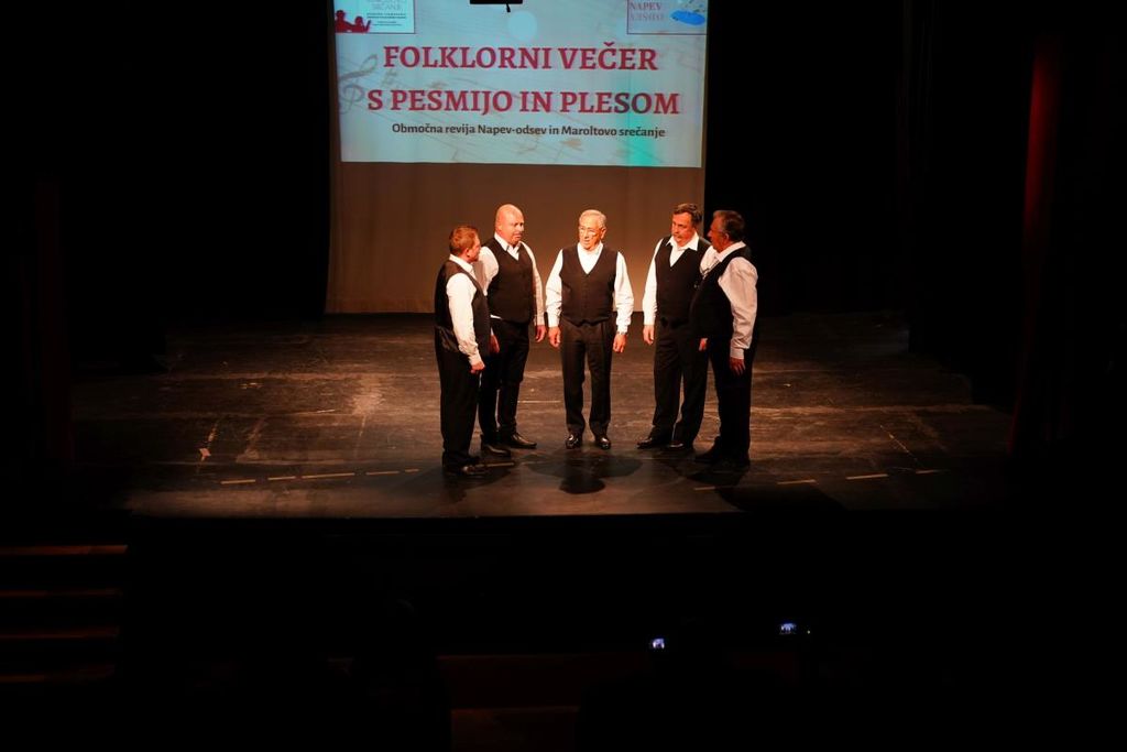 Folklorni večer v Mokronogu | Občina Mokronog-Trebelno | MojaObčina.si