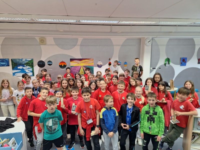 Četrtošolce OŠ Kobarid so obiskali vrstniki iz Čedada | Občina Kobarid | MojaObčina.si