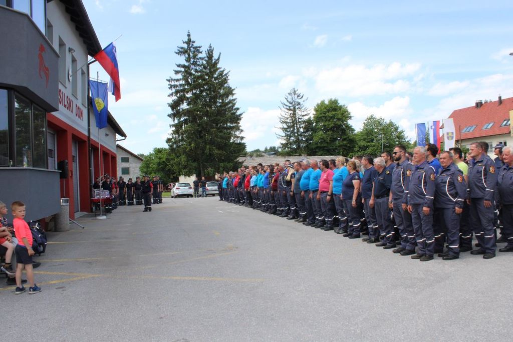 TEKMOVANJE ČLANOV, ČLANIC IN STAREJŠIH GASILK IN GASILCEV | Občina Mokronog-Trebelno | MojaObčina.si
