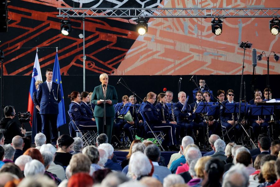 Predsednica države Nataša Pirc Musar na Jesenicah | Občina Jesenice | MojaObčina.si
