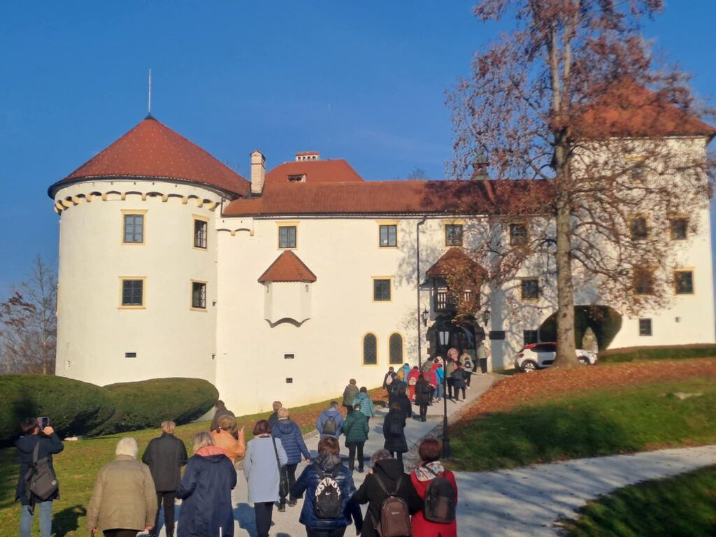 Strokovna ekskurzija v okolico Litije | Občina Dobrova-Polhov Gradec ...