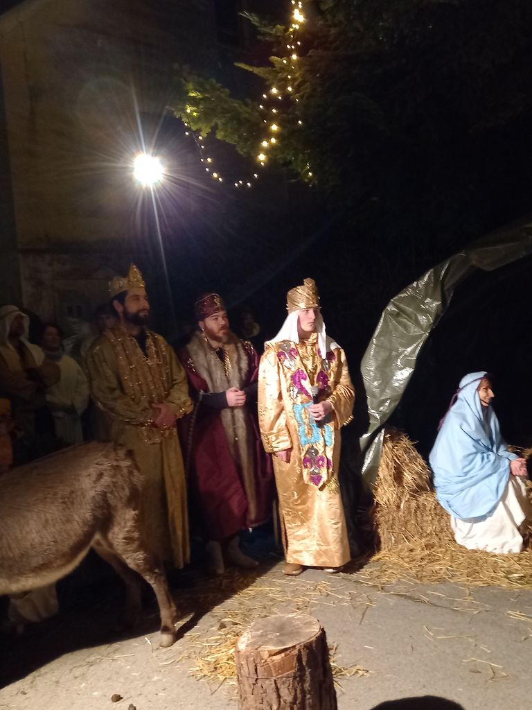 Žive jaslice na Božičnem Vojniku | Občina Vojnik | MojaObčina.si