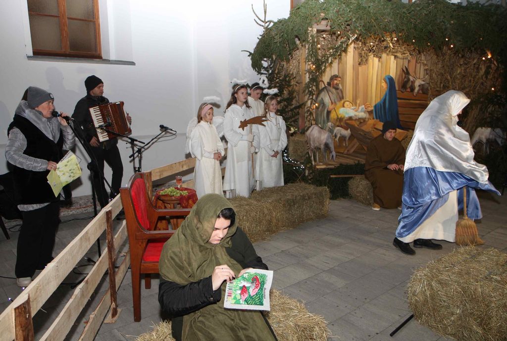 Ponovno žive jaslice na Vranskem | Občina Vransko | MojaObčina.si