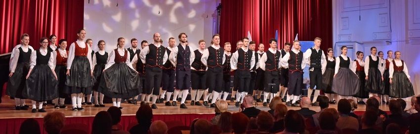 Koncert dveh zborov v Vipavskem Križu | Občina Ajdovščina | MojaObčina.si