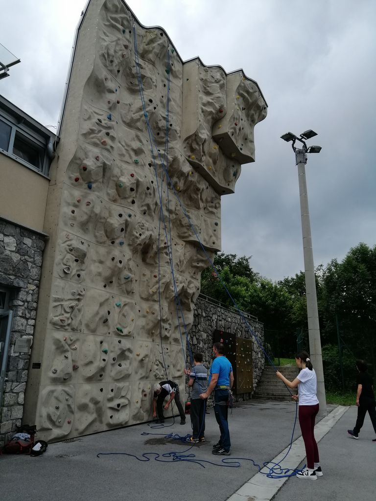 Osvojili smo vrh Gradiške Ture | Občina Vipava | MojaObčina.si