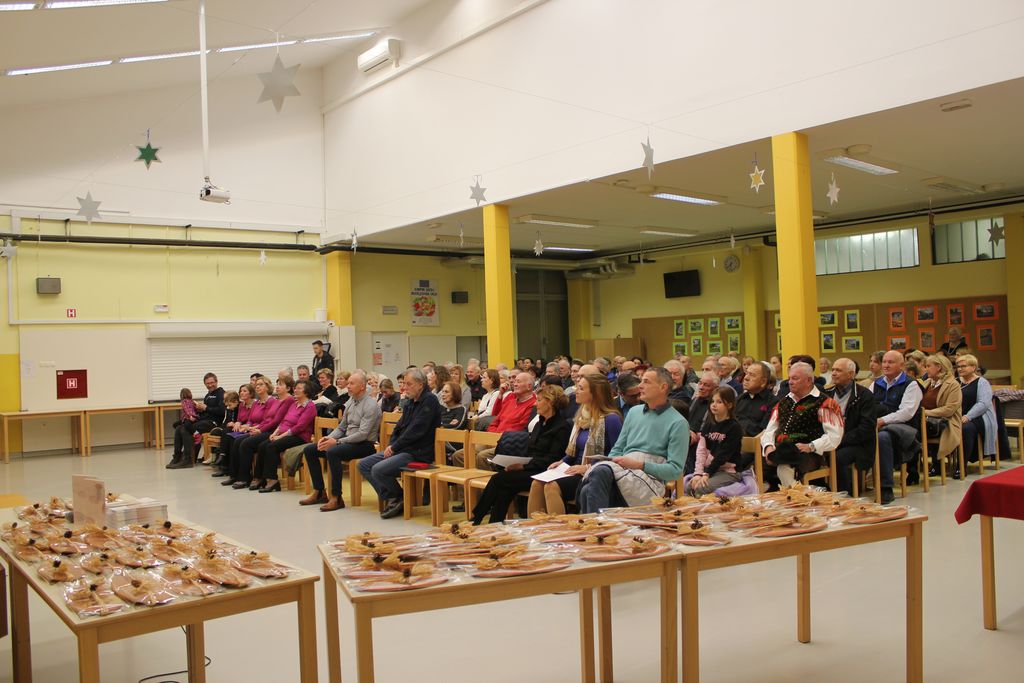 Osrednja kulturna prireditev v znamenju kulturne dediščine | Občina Log ... Osrednja kulturna prireditev v znamenju kulturne dediščine | Občina Log ...