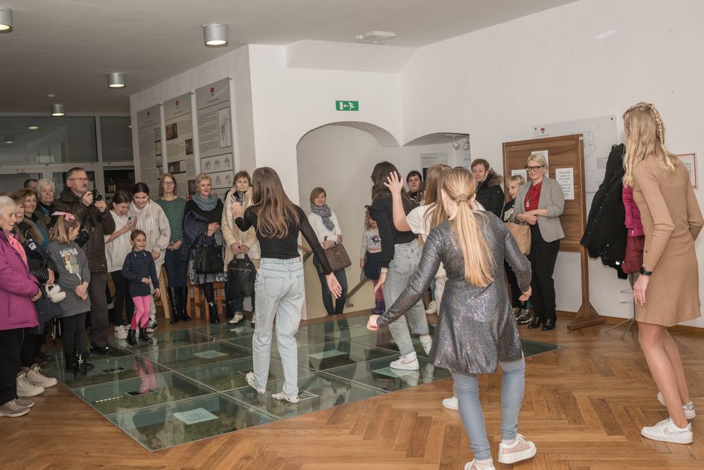 Prva fotografska razstava Nine Miklič | Občina Polzela | MojaObčina.si