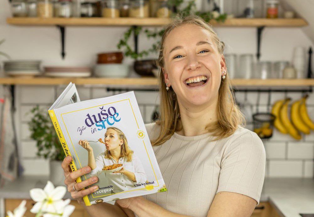 Predstavitev knjige: Za dušo in srce - dogodki v občini Bled ...