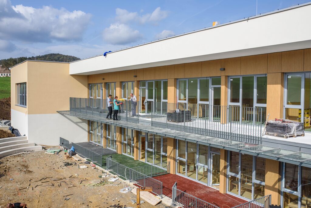 Vrtec Šentvid pri Stični tik pred vselitvijo naših malčkov | Občina ...