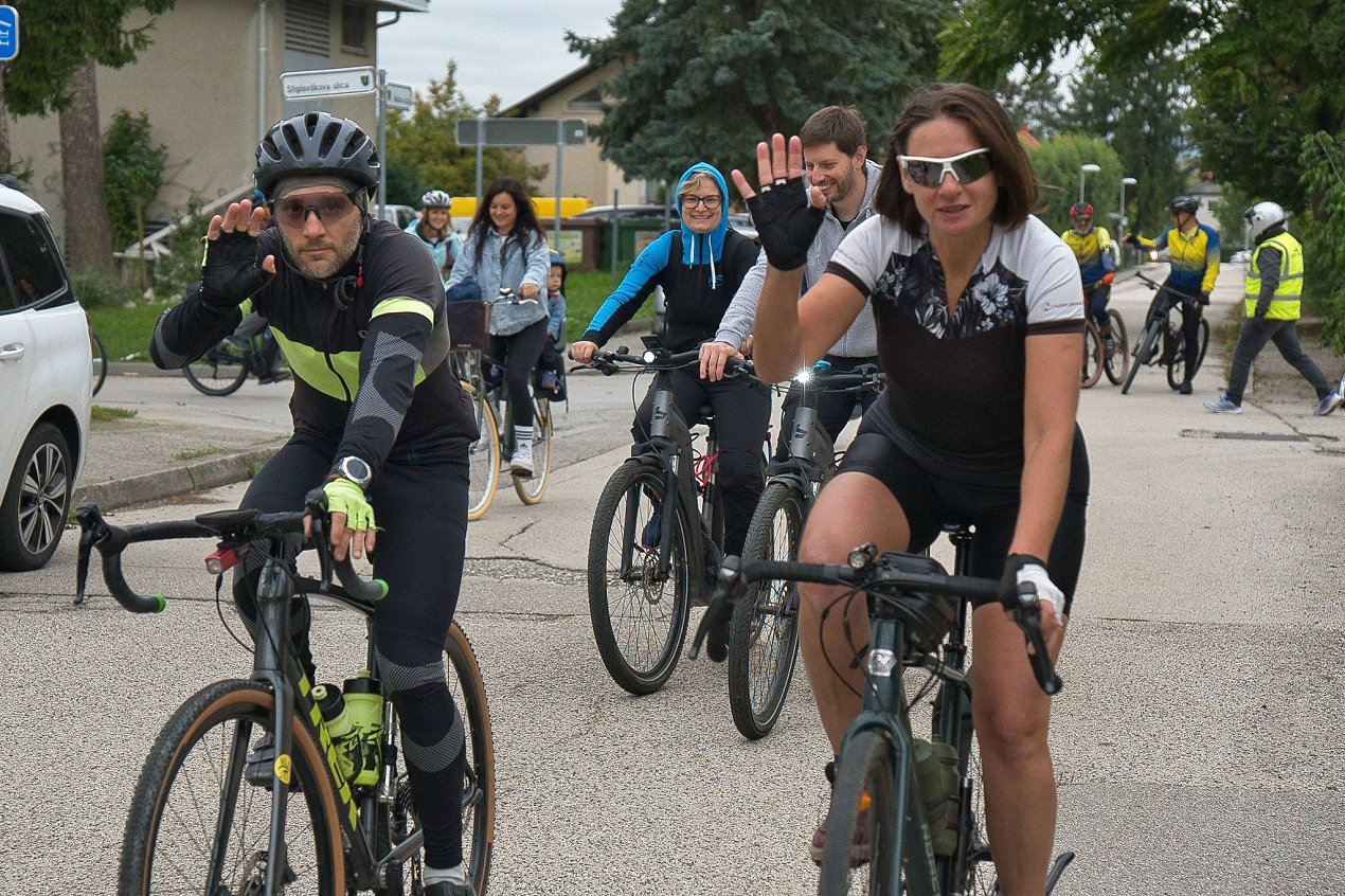 Kolesarjenje brez meja: prvi dogodek uspešno izveden, kolesarsko povezani in pripravljeni na ...