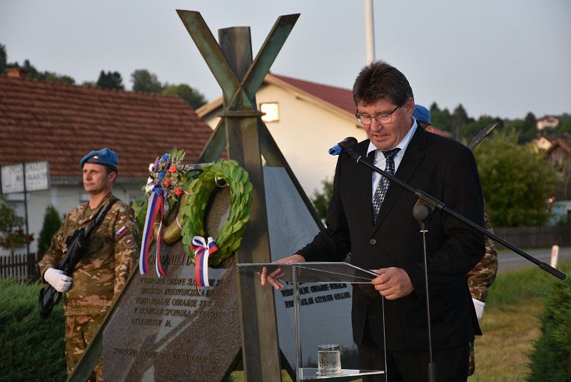 Spominska slovesnost v Rigoncah | Občina Brežice | MojaObčina.si