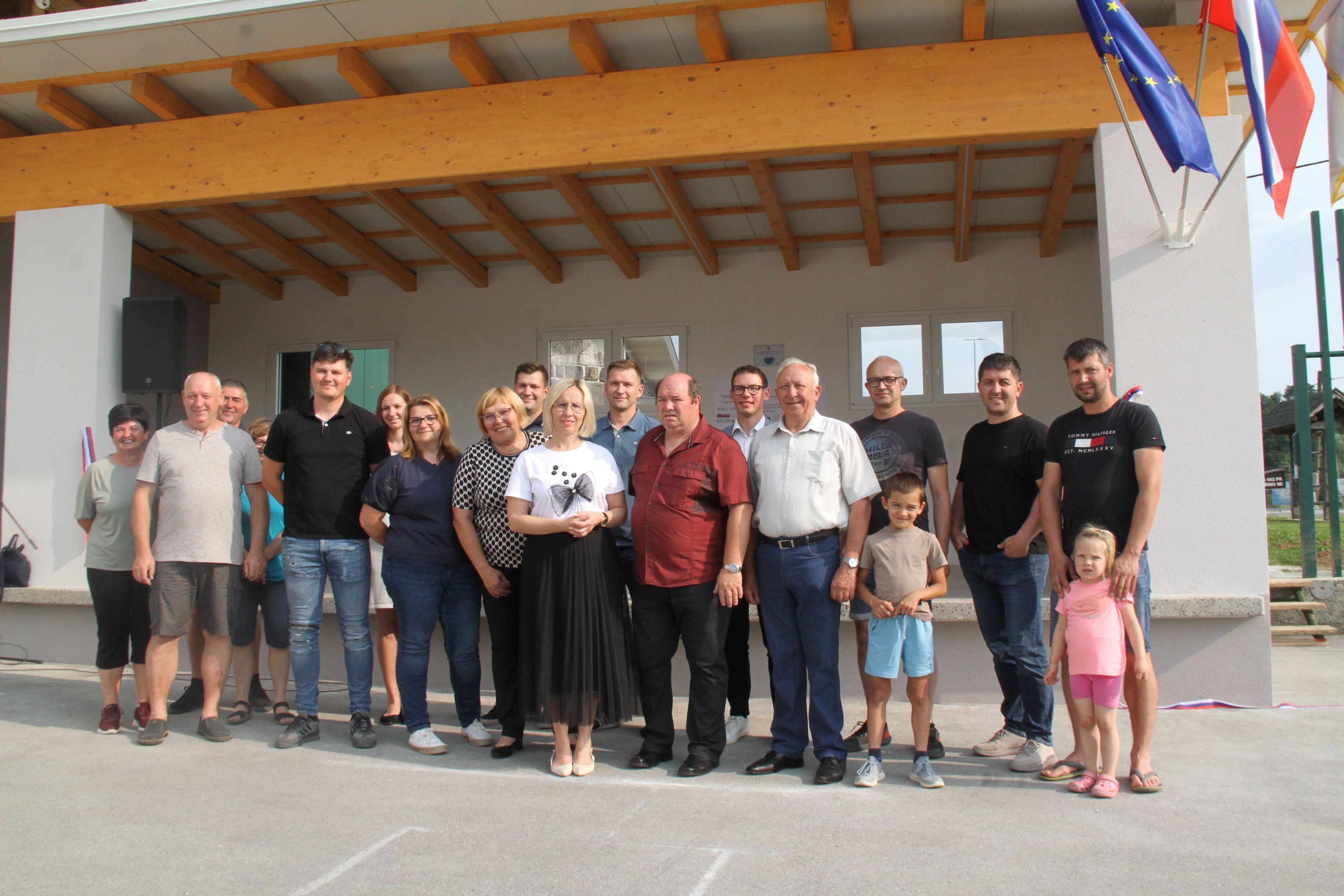 VELIKA LOKA BOGATEJŠA ZA PRENOVLJEN PRIREDITVENI ODER | Občina Trebnje ...